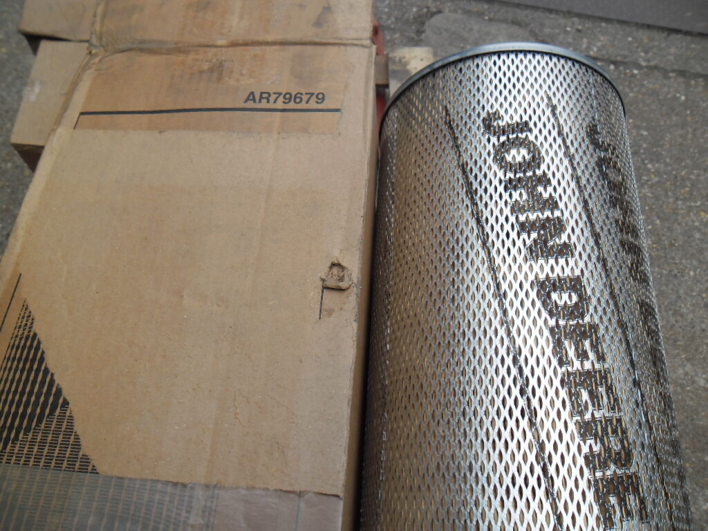 fleetguard ar79679 air filter for john deere – IT Regeneration